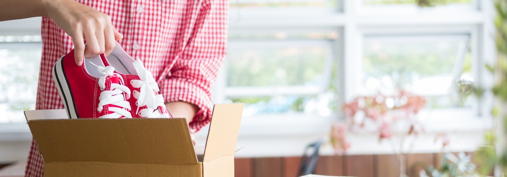 How Parcel Pending Makes Package Pickup Easy | Parcel Pending